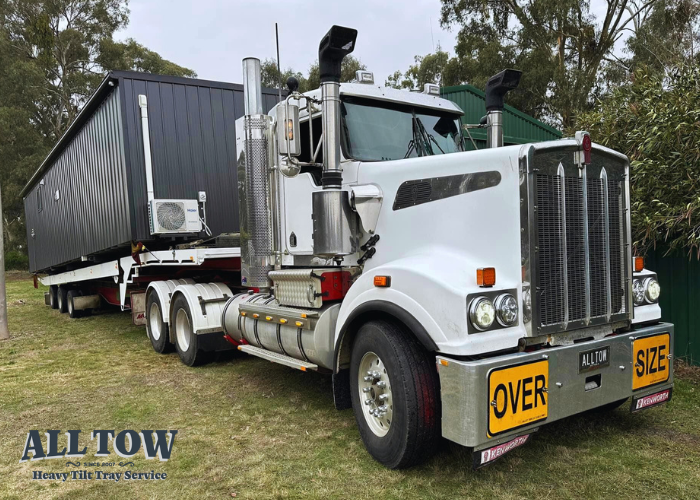 Heavy Towing Services Melbourne | Tilt Tray Towing & Transport